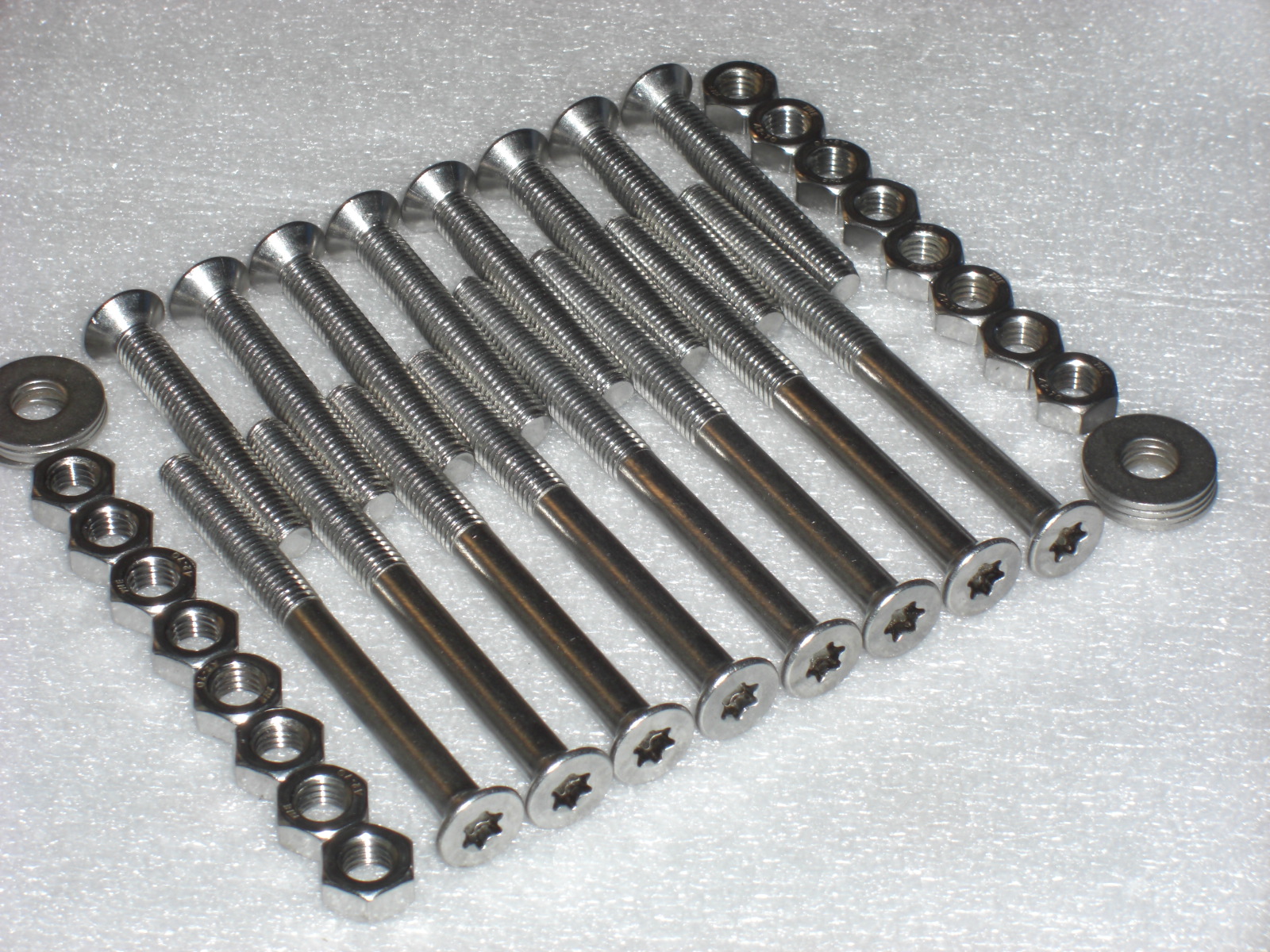 Defender 110 (5-Doors) Hinges Stainless Screw Kit (T45 TORX) - Stig ...