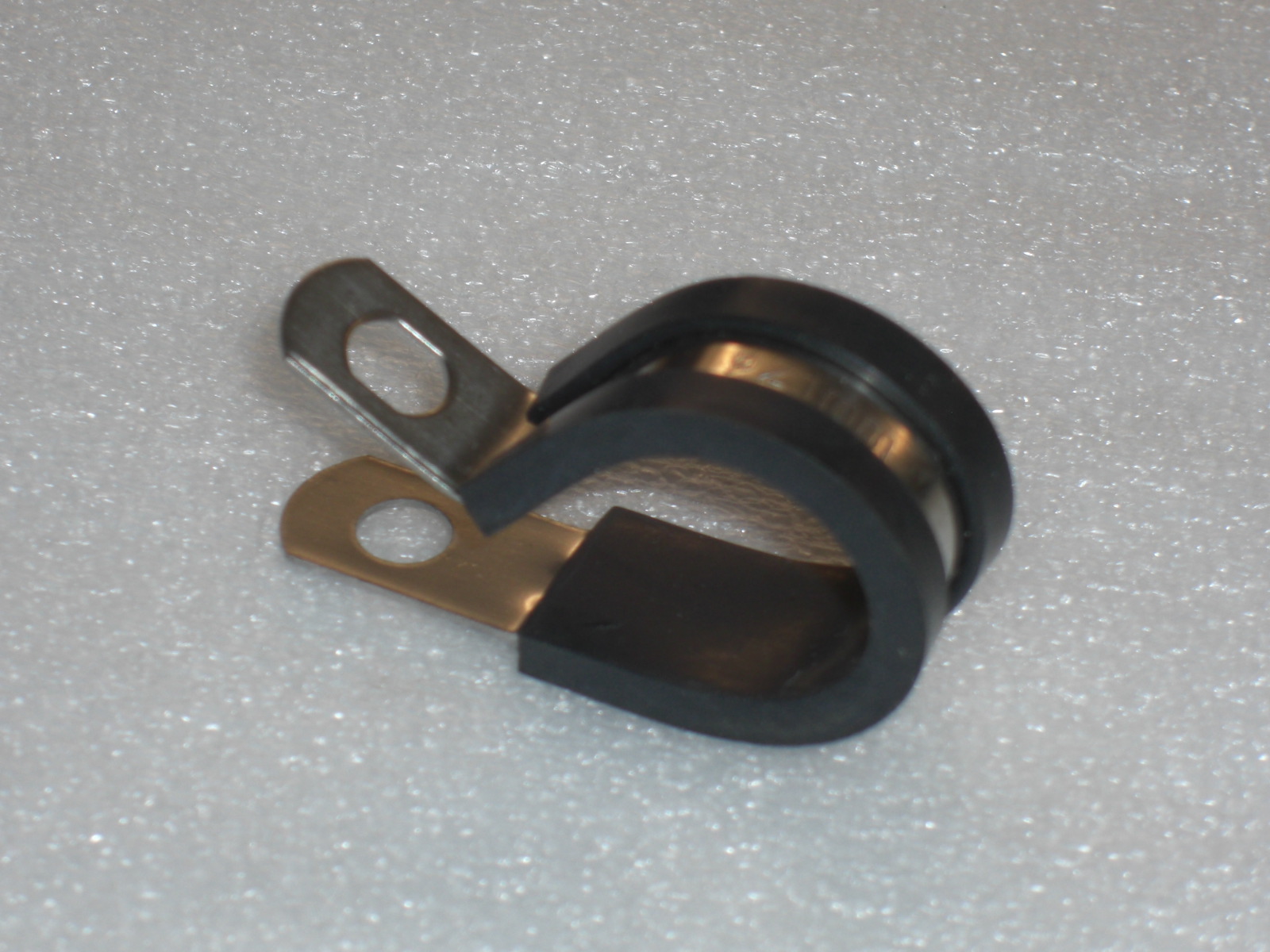 P Clip 22mm - Stig Fasteners Ltd