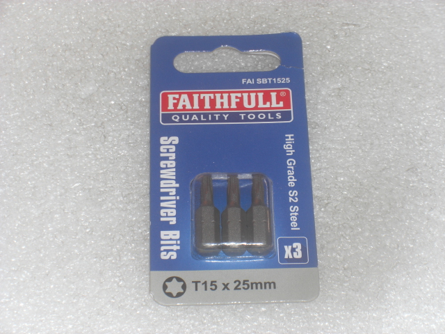 TORX driver bit T15 (25mm long) Pack of 3 - Stig Fasteners Ltd